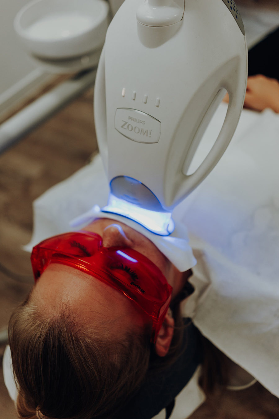 Zahnaufhellung mit Philips ZOOM! - Erfahrungsbericht » SUNNYINGA